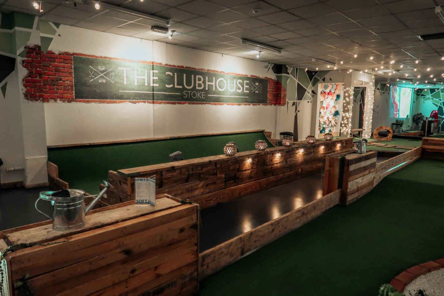Clubhouse Stoke crazy mini golf and 80s arcade games - BEFFSHUFF