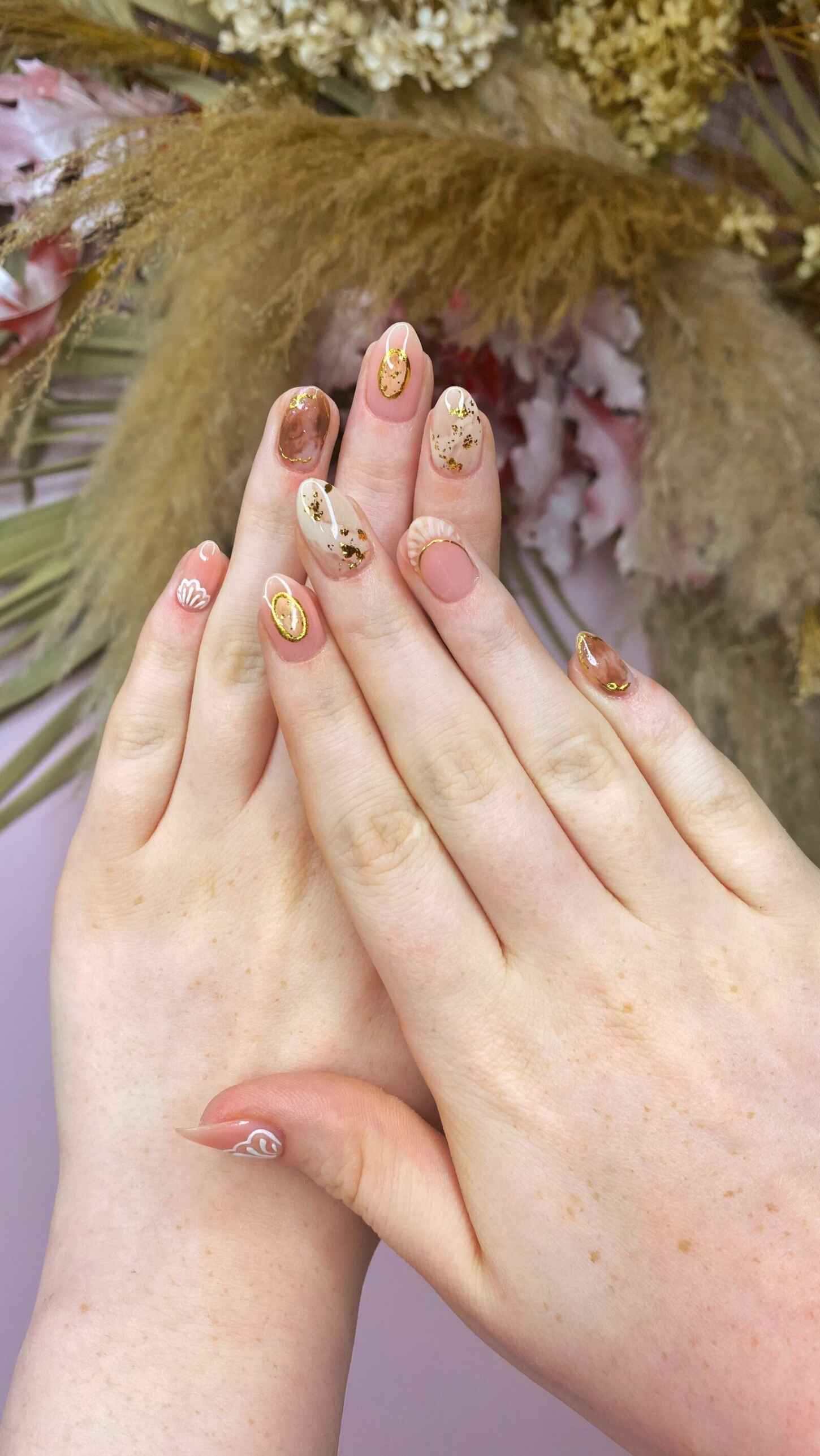 Sea shell manicure by Nails at Bear - BEFFSHUFF
