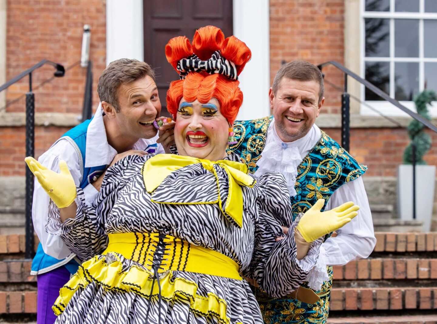 8 reasons to watch the Christmas panto at The Regent Theatre - BEFFSHUFF