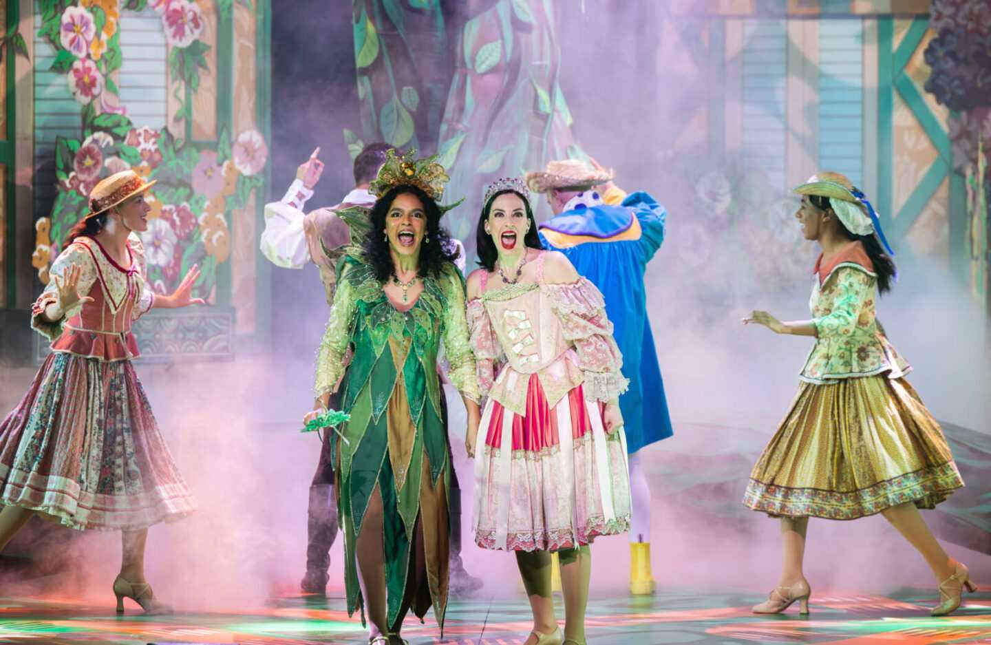 Jack and the Beanstalk pantomime brings festive 3D magic to The Regent ...